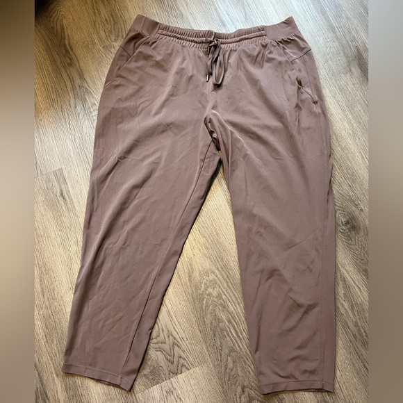 CALIA by Carrie Underwood | Pants & Jumpsuits | Calia Crop Pants Plus ...